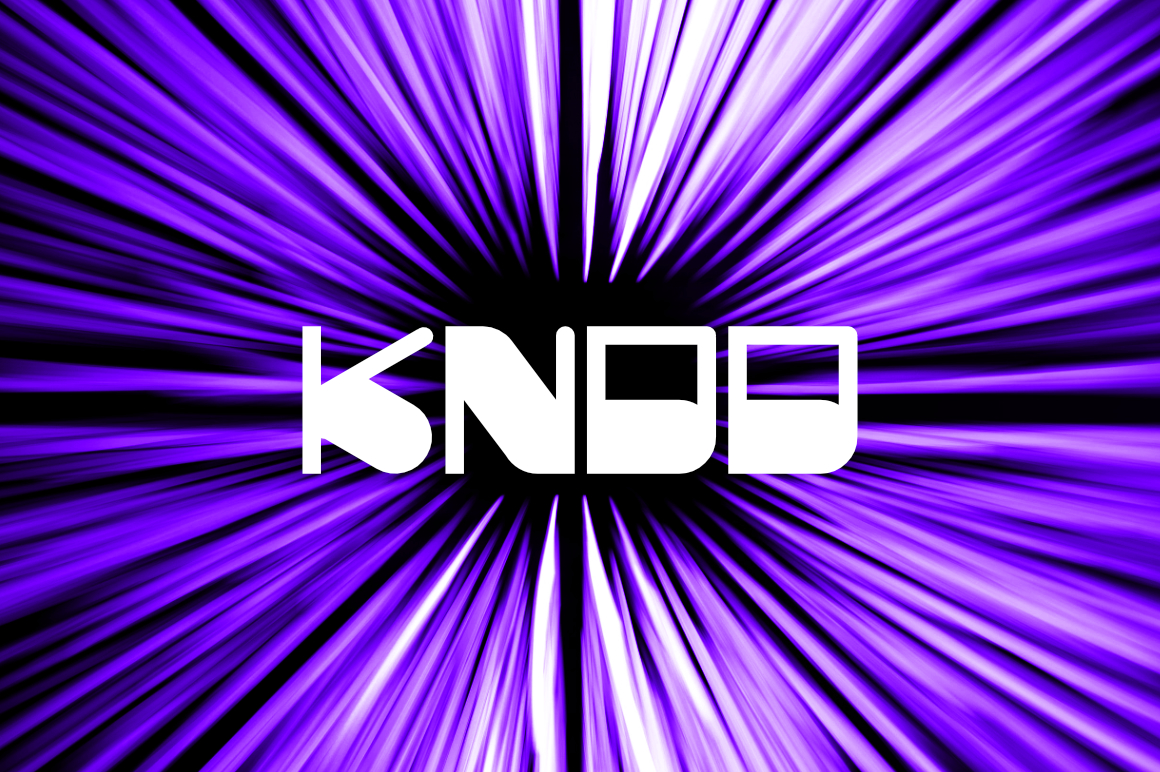Knoo / Display - FontPlanet